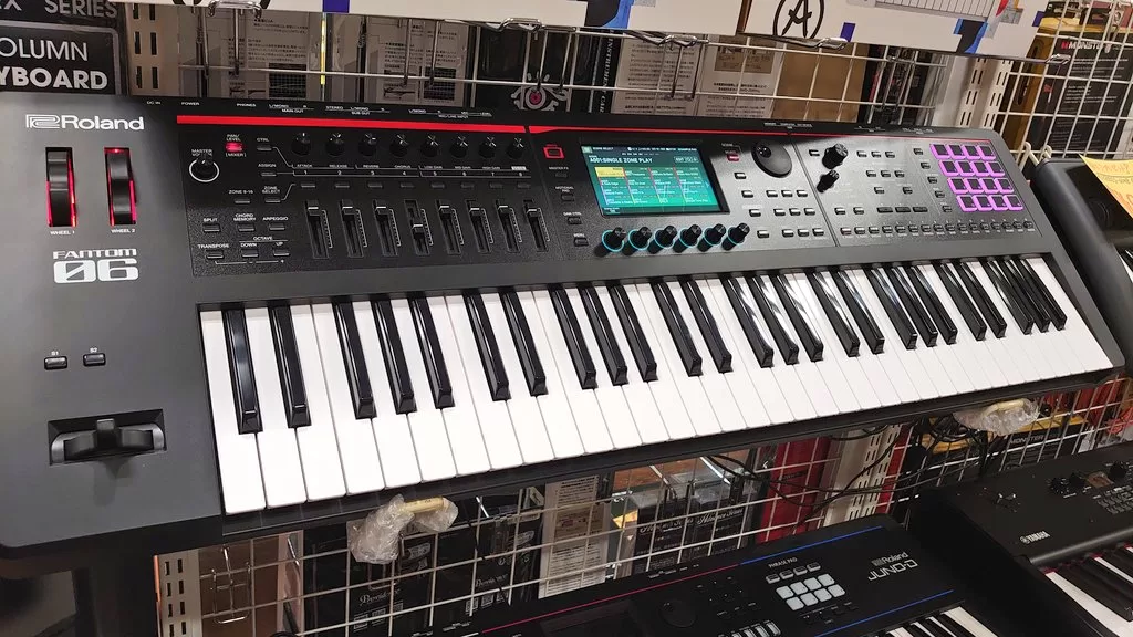 Roland Fantom 06 | Synthesizer Workstation 61 phím cao cấp